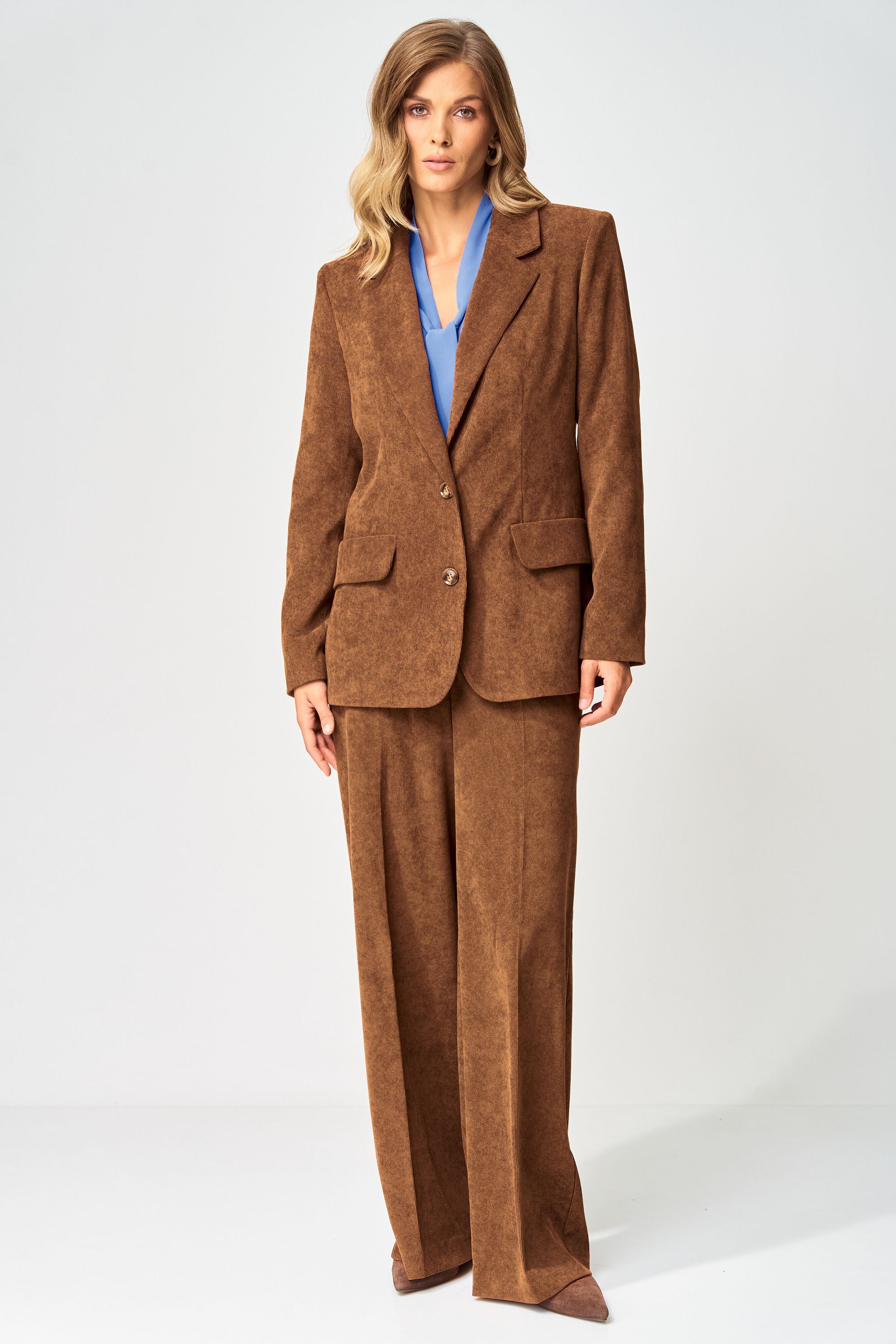 Костюм GIZART арт. 5411 - элегантный голубой и коричневый